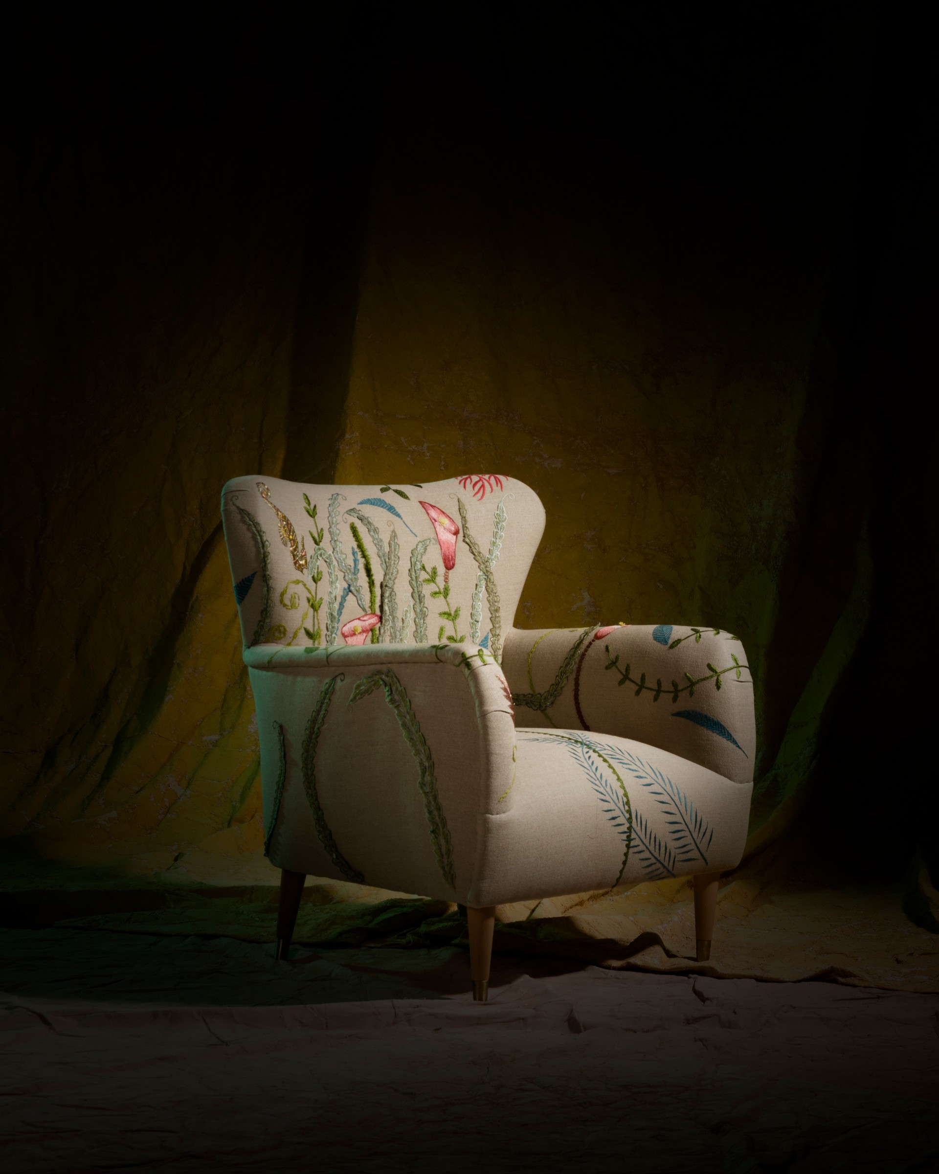Happy fern / Embroidered Linen Mickey Chair - Bokja